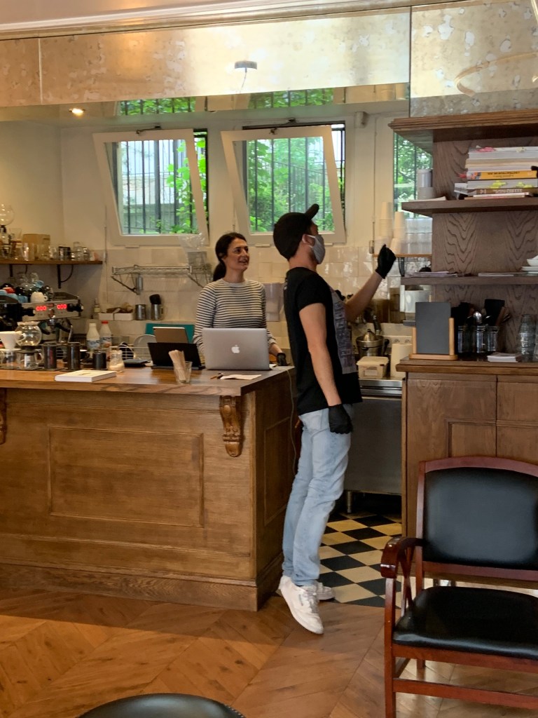 Paris Cafes: Seven excellent coffee shops in Montmartre - The Earful Tower