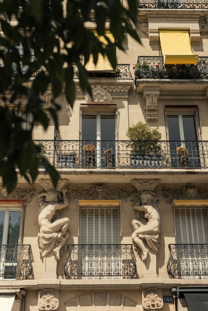 Guide to the 7th arrondissement: Paris When it Glitters - The Earful Tower