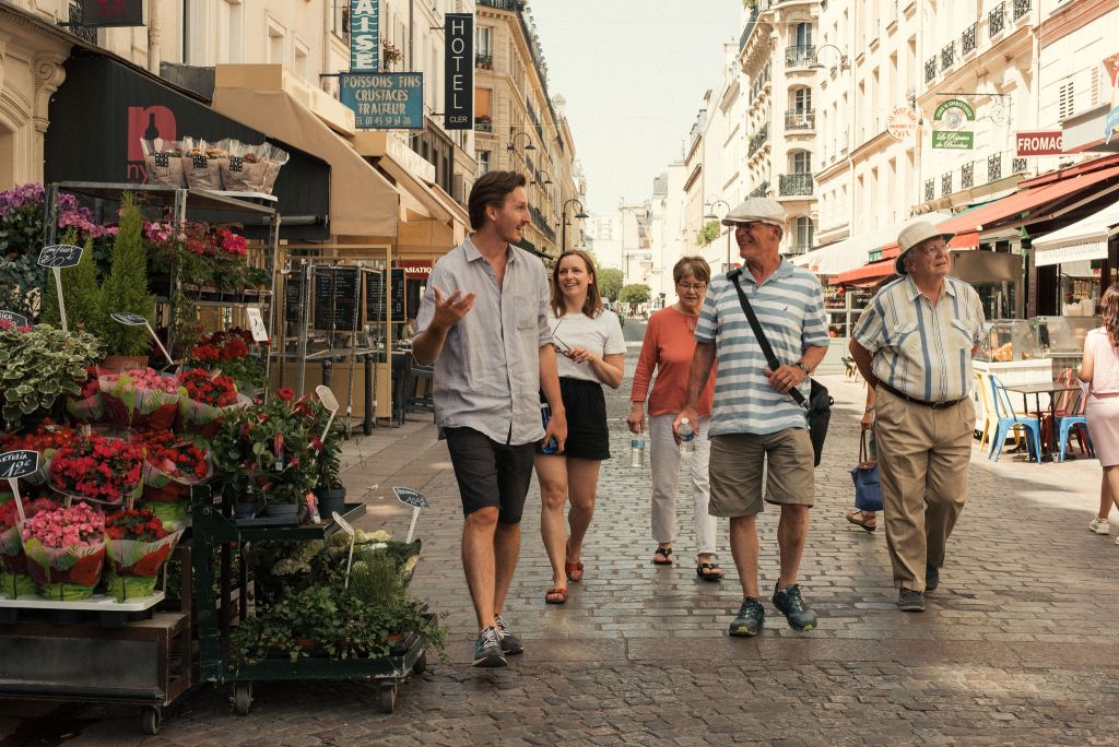 Guide to the 7th arrondissement: Paris When it Glitters - The Earful Tower
