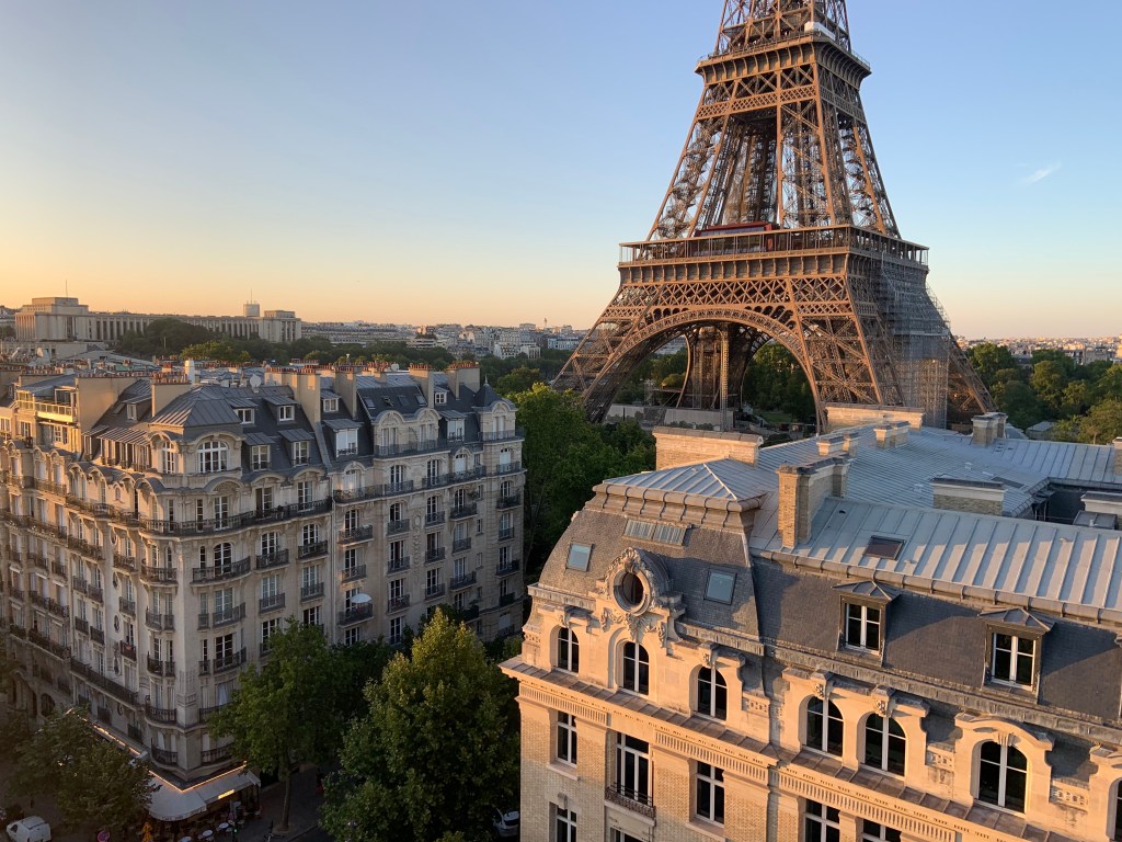 Test yourself: How well do YOU know the Eiffel Tower? - The Earful Tower